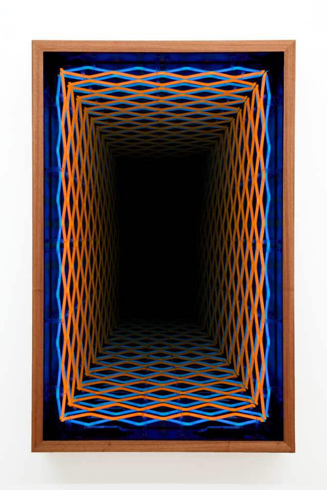 Iván Navarro | TEMPLON